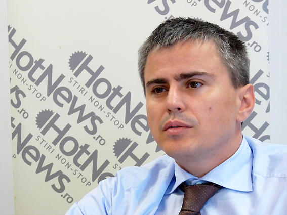 Gabriel Biris a discutat online cu cititorii HotNews.ro despre ...