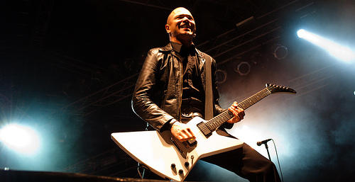 VIDEO Danko Jones deschide concertul Guns N'Roses - HotNews.ro