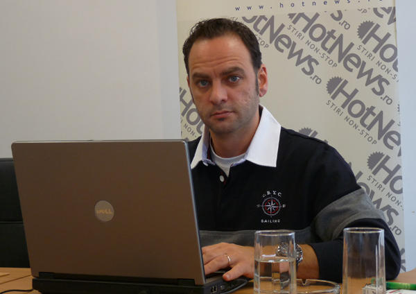 Cum vede un director demisionar relatia dintre editorial, manageri si ...