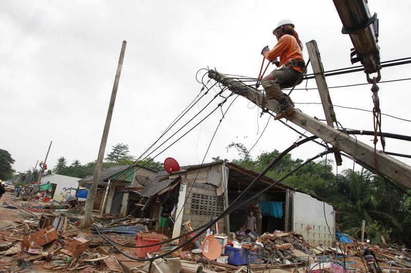 VIDEO / FOTOGALERIE Thailanda, lovita de inundatii devastatoare ...