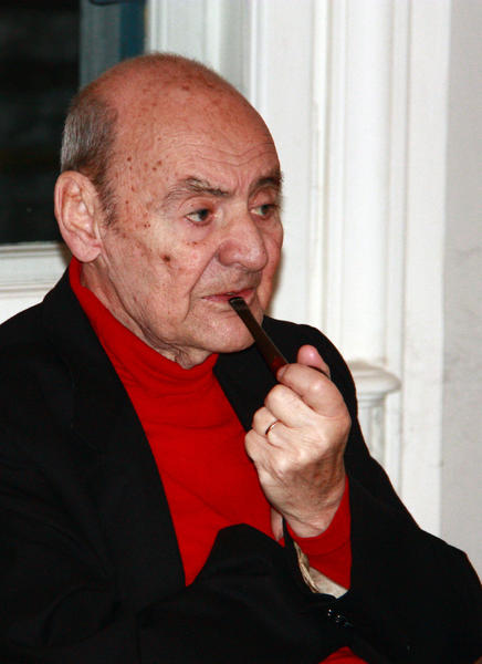 Mircea Horia Simionescu (poetul cu walkman) si porecla lui Nicolae ...