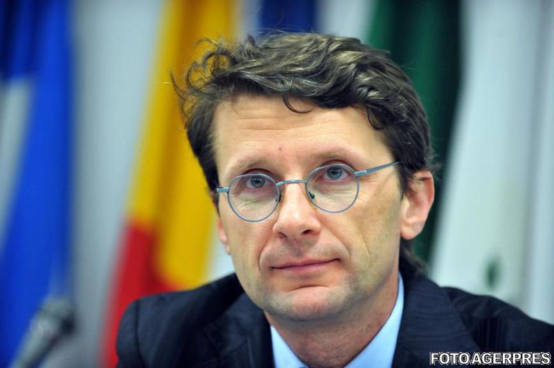 Despre curs, inflație, dobânzi, în contextul crizei geopolitice din ...