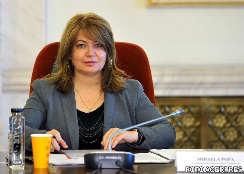 UPDATE Senatorul Mihaela Popa a demisionat din PDL si s-a inscris in ...