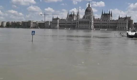 VIDEO Inundatiile din Europa: Germania se confrunta cu o "catastrofa ...
