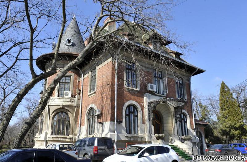 Un bloc cu cinci etaje ar putea aparea in Parcul Modrogan (Filipescu ...