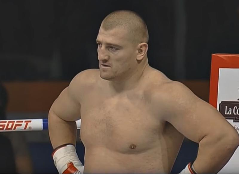 Luptatorul Catalin Morosanu, consilier judetean in Iasi, s-a inscris in ...