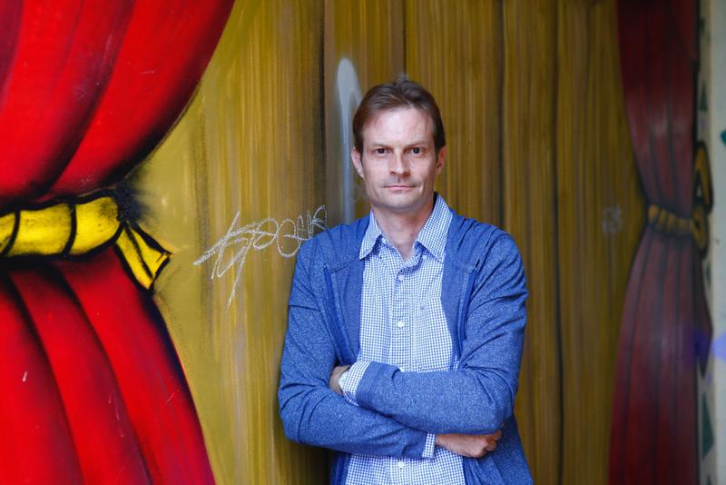 Cum se face o revolutie - interviu cu Srdja Popovic, liderul miscarii ...