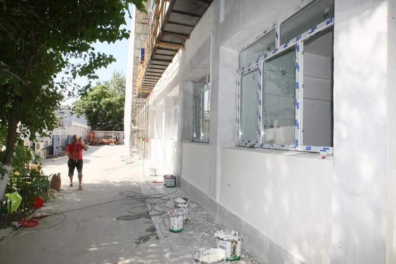 La școală ca pe șantier. Ore mai scurte pentru că lucrările de renovare ...