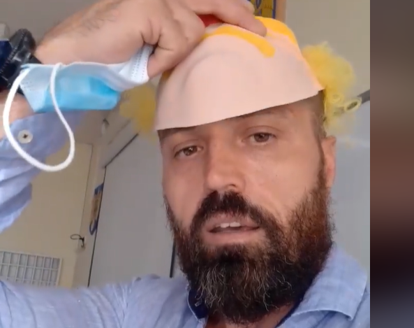 Orban, despre profesorul care nu e de acord cu purtatul măștilor ...