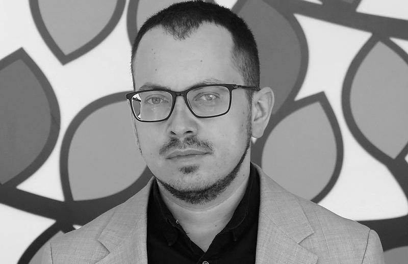 „Între idolatrie și pamflet” : raportarea la profesorii din România ...