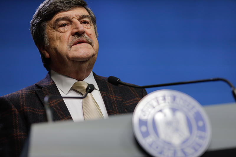 Toni Greblă, după imaginile în care apare alături de apropiați ai lui ...