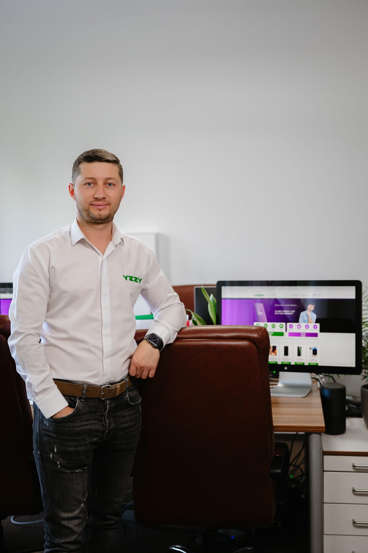 YZZY: Brand 100% românesc, reprezentativ pentru piața de gadgeturi ...