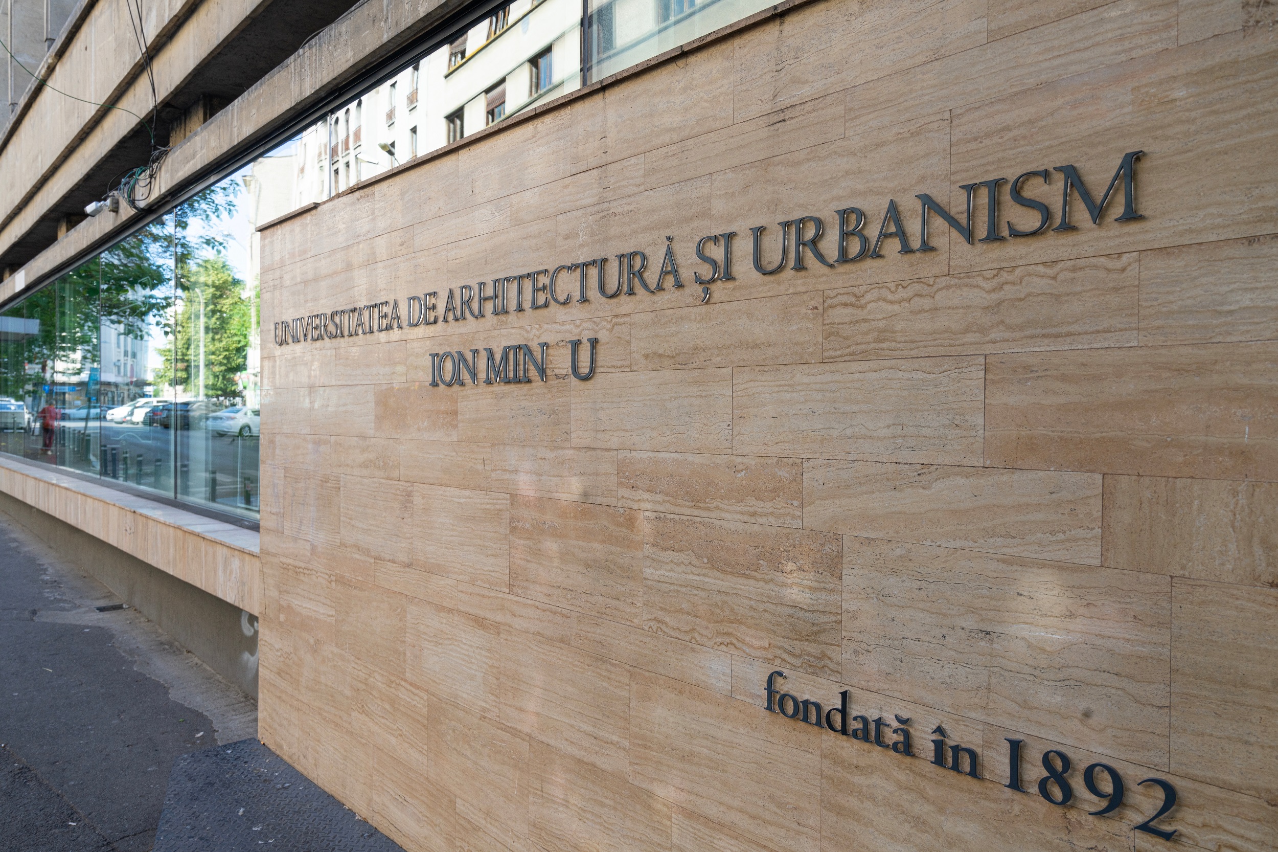 Admitere cu probleme la Arhitectură, la Universitatea Ion Mincu din ...