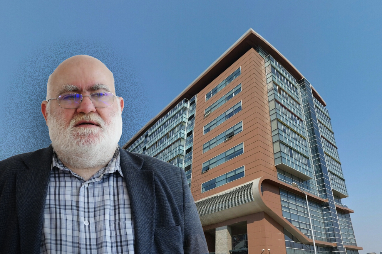 Rectorul SNSPA cere retragerea de la catedră a profesorului Alfred ...