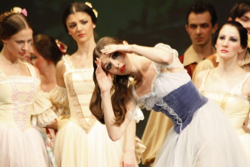 Giselle, spectacol extraordinar de balet pe scena Operei timisorene ...