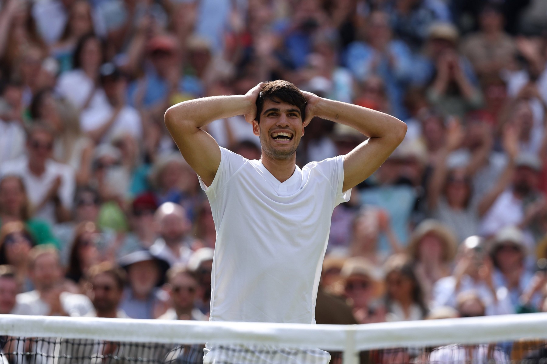VIDEO Cum se descurcă noii campioni de la Wimbledon pe ringul de dans ...