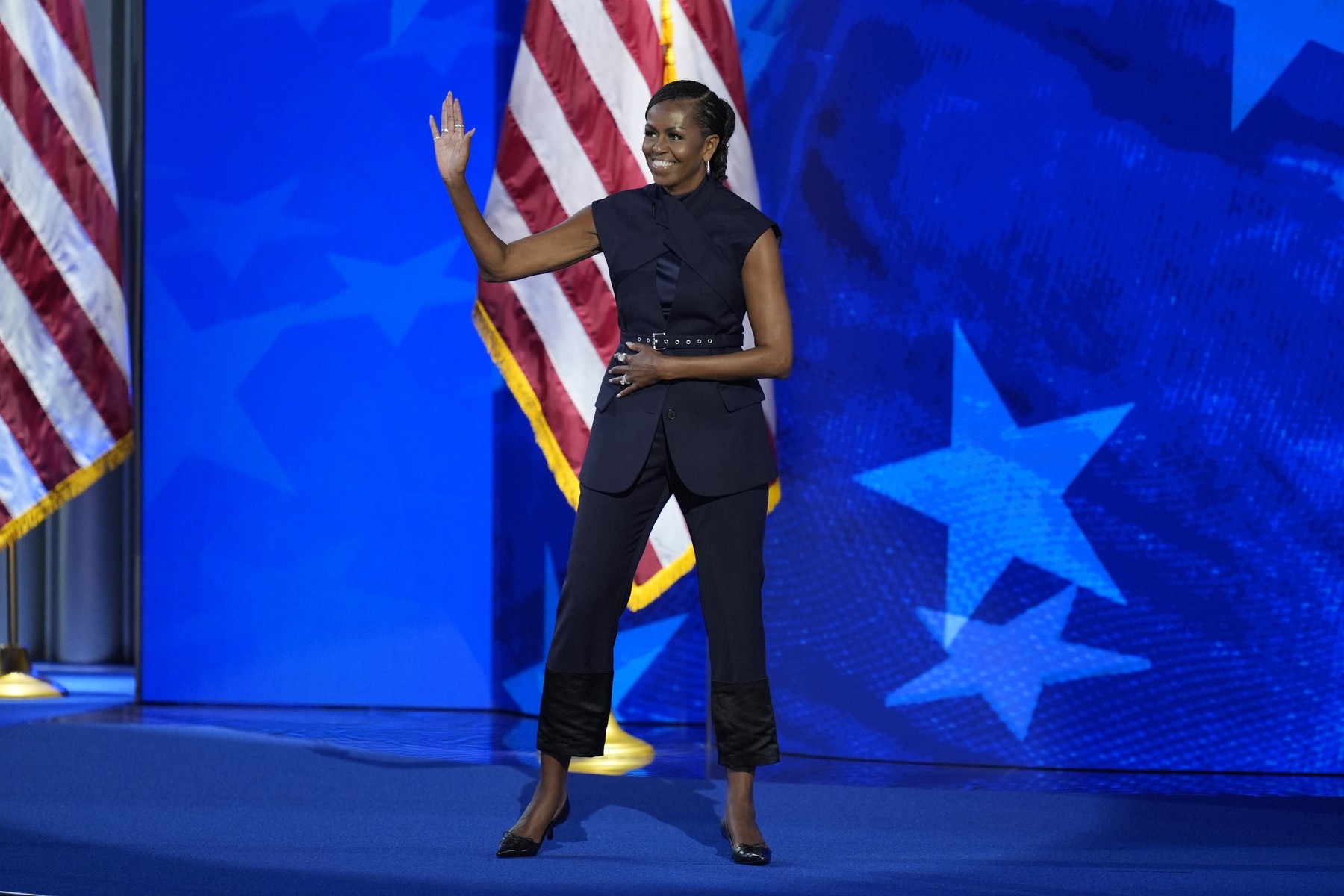 Michelle Obama vine la București - HotNews.ro