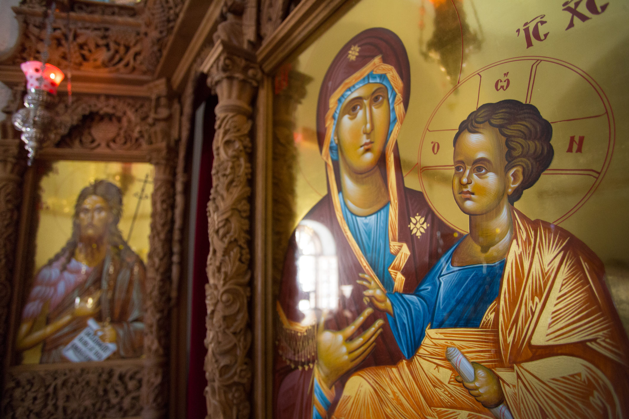 Mesaje de Sfânta Maria 2025. Felicitări și urări de „La mulți ani ...