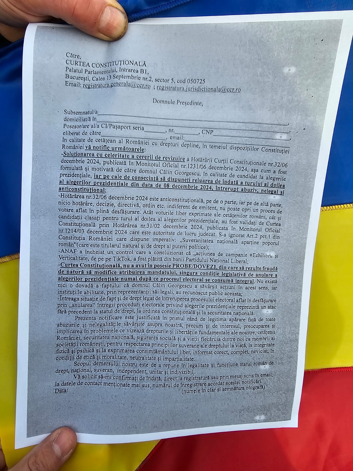 „Turul doi, înapoi”. Protestul susținătorilor lui Călin Georgescu a ...