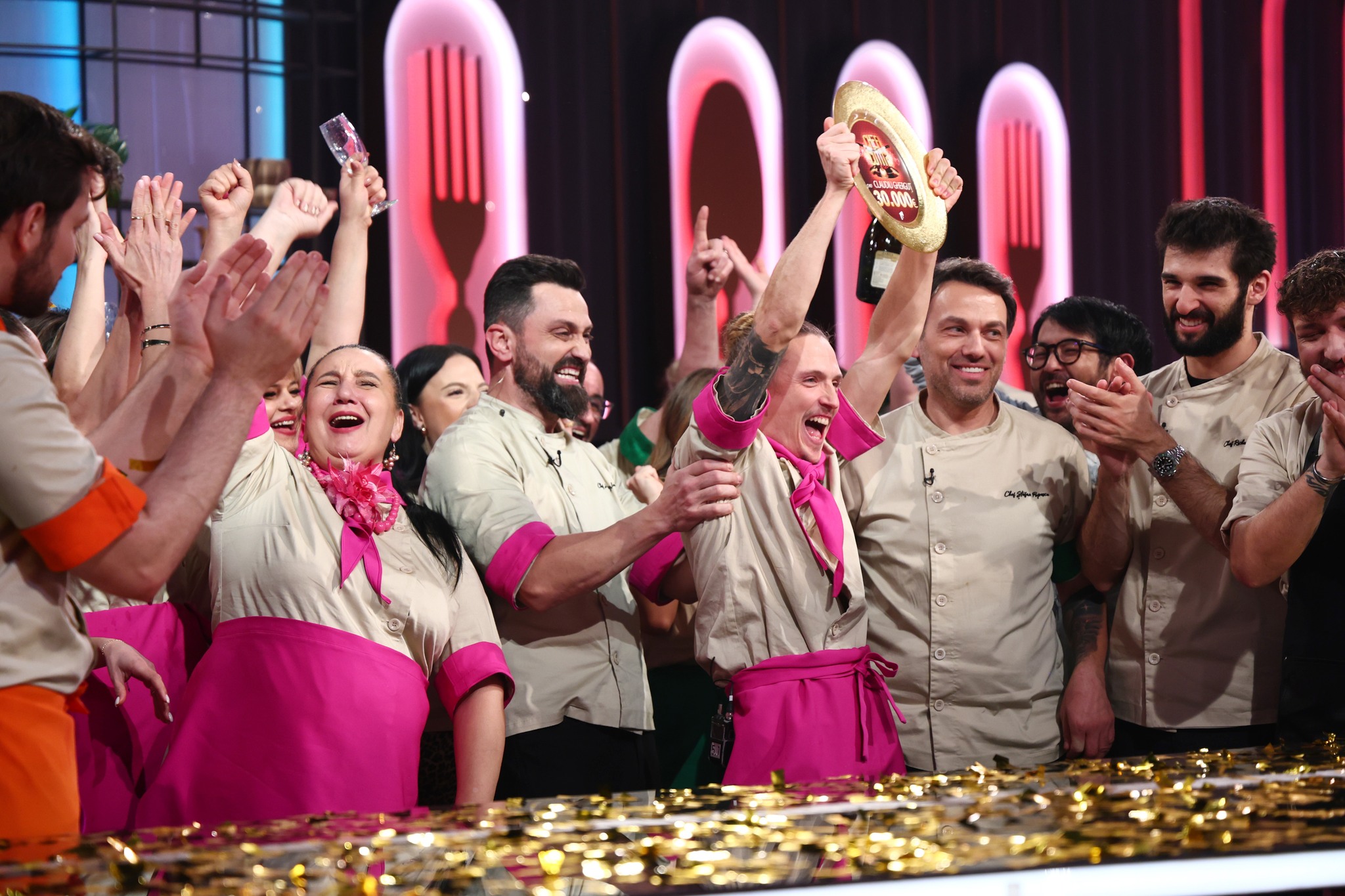 VIDEO Câștigător „Chefi la cuțite!” 2025. Cine a luat marele premiu - HotNews.ro