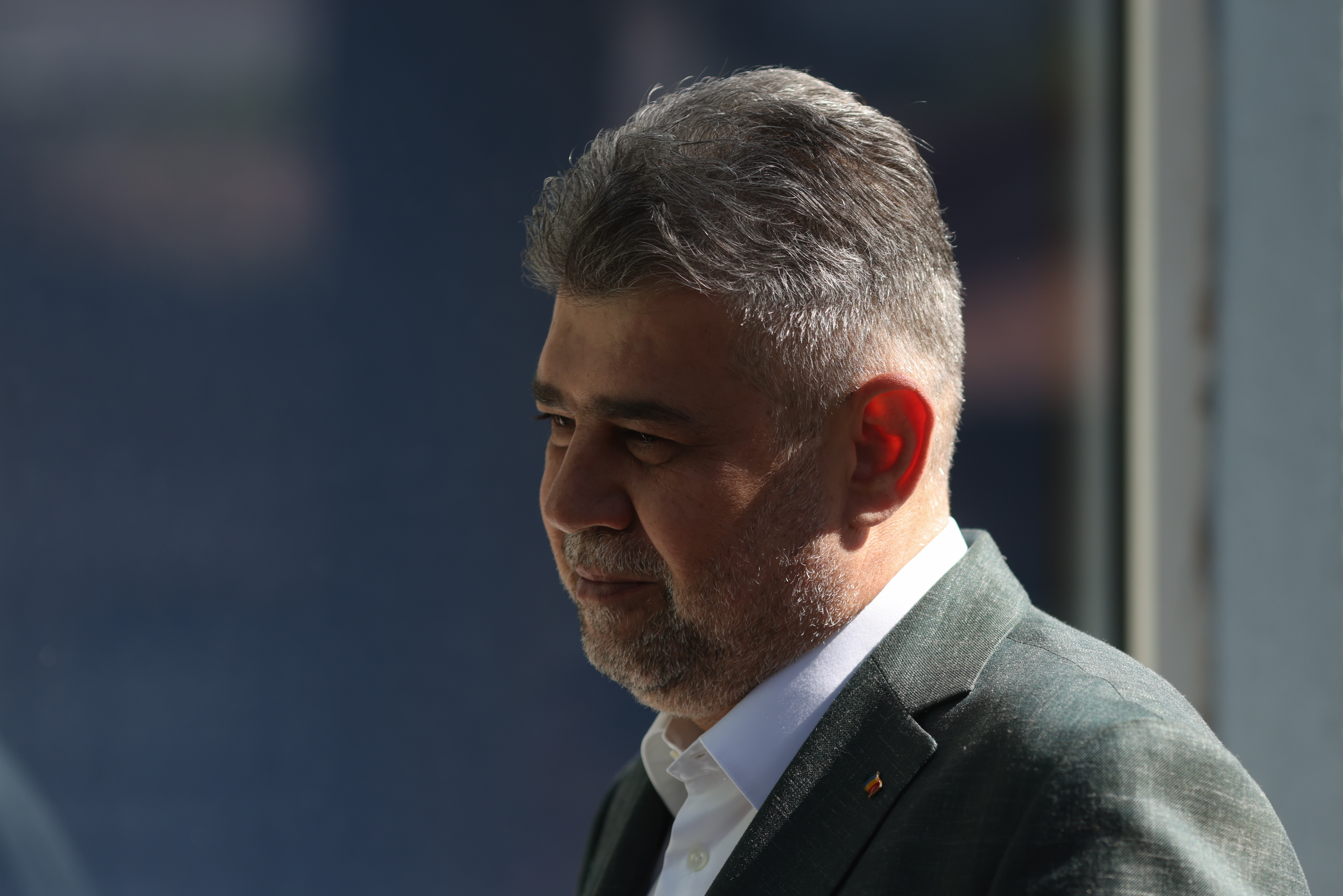 Marcel Ciolacu, acuzat că plătește chirie pentru un imobil de lux din ...