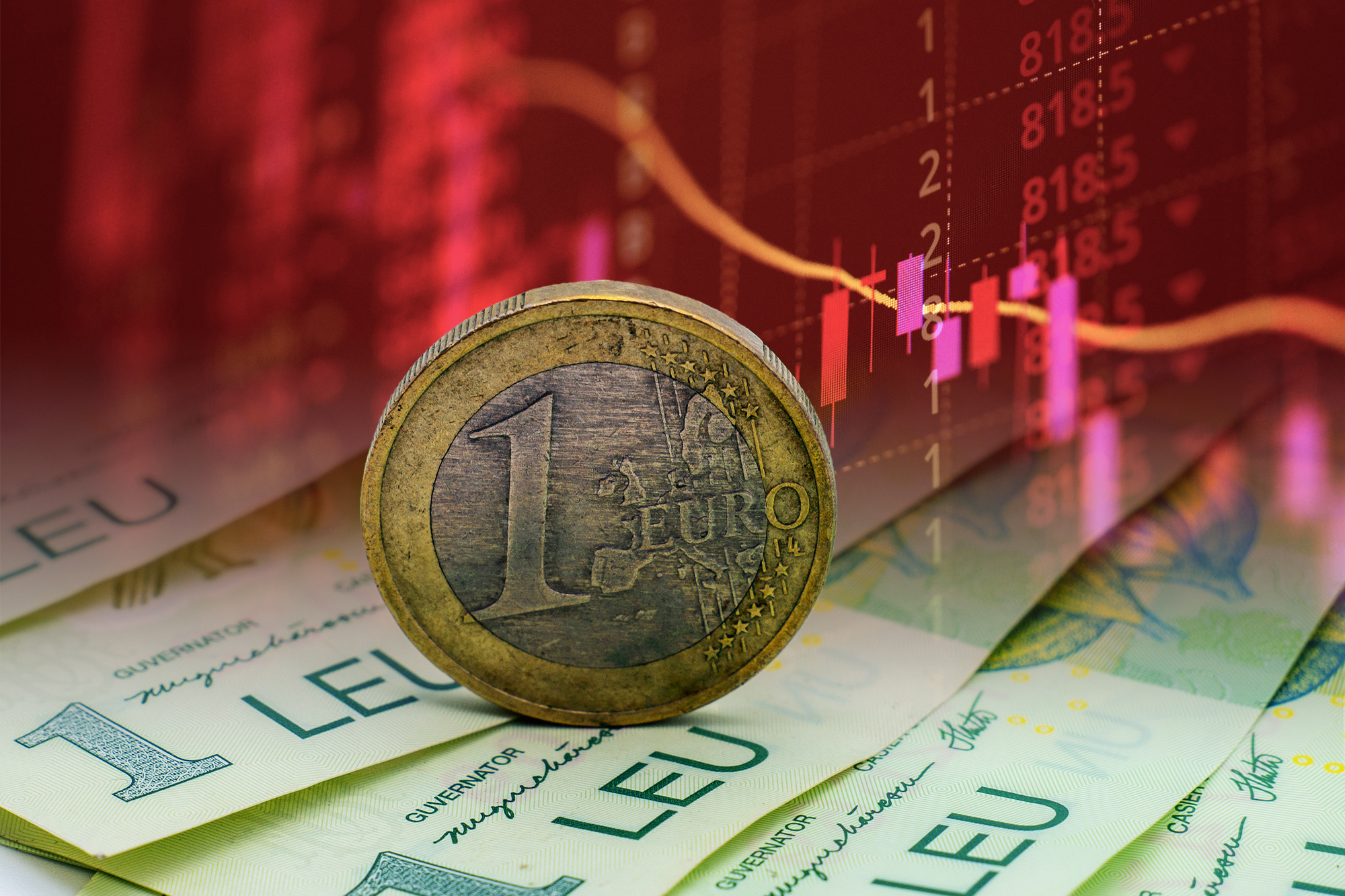 Pentru prima dată, euro a trecut de 5 lei la cursul publicat de BNR. Importatorii sunt ...