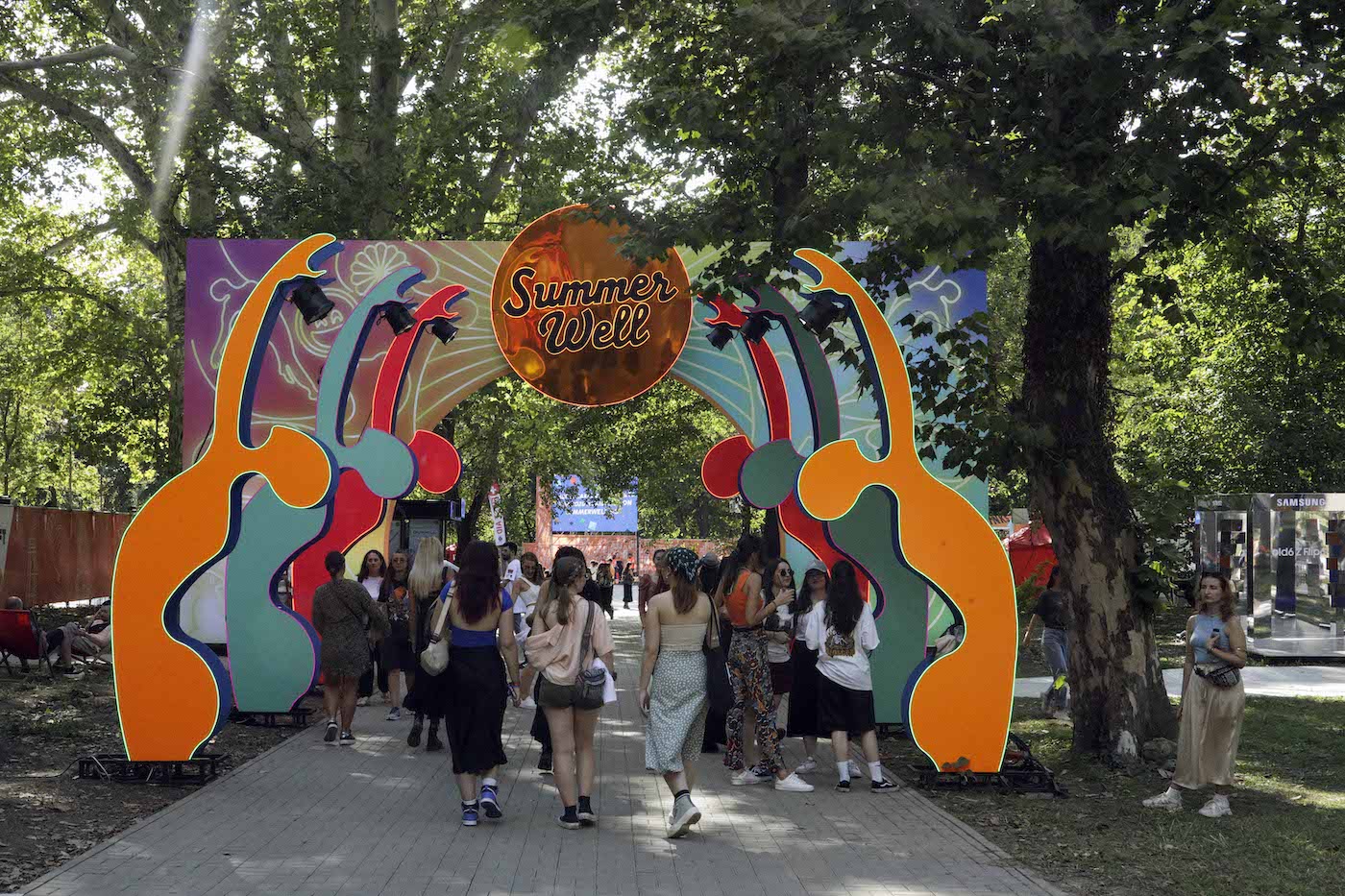 Weekend trending în București, 9-10 august: Summer Well, cafenea cu ...