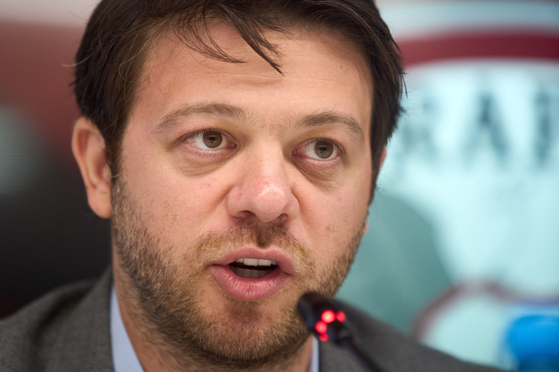 SuperLiga: Ce a spus Victor Angelescu despre incidentul din lojă la meciul Petroul Rapid ...