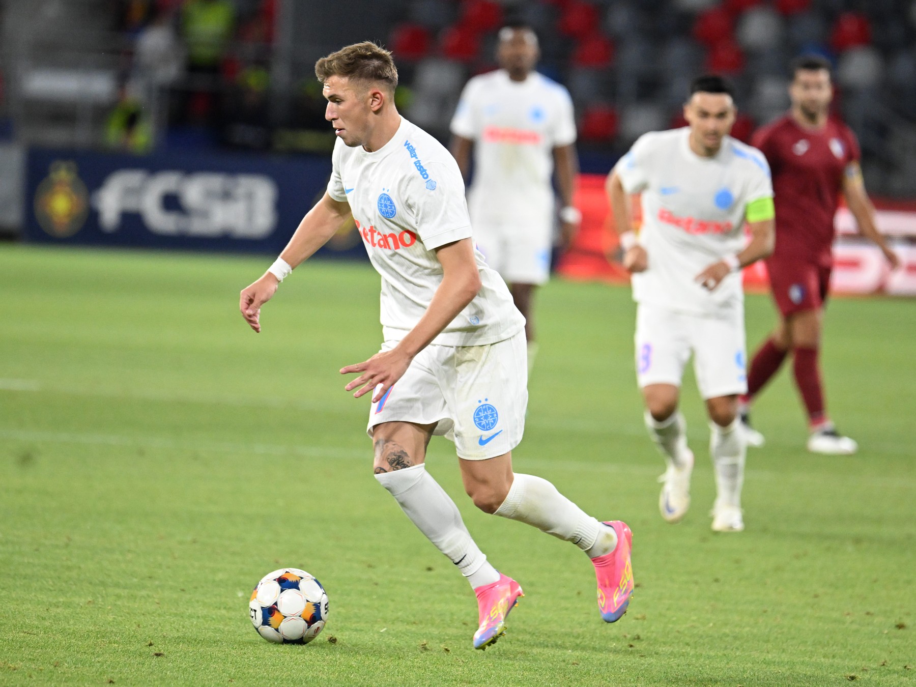 SuperLiga: Andrei Gheorghiță, transferat definitiv de la FCSB la U Cluj ...