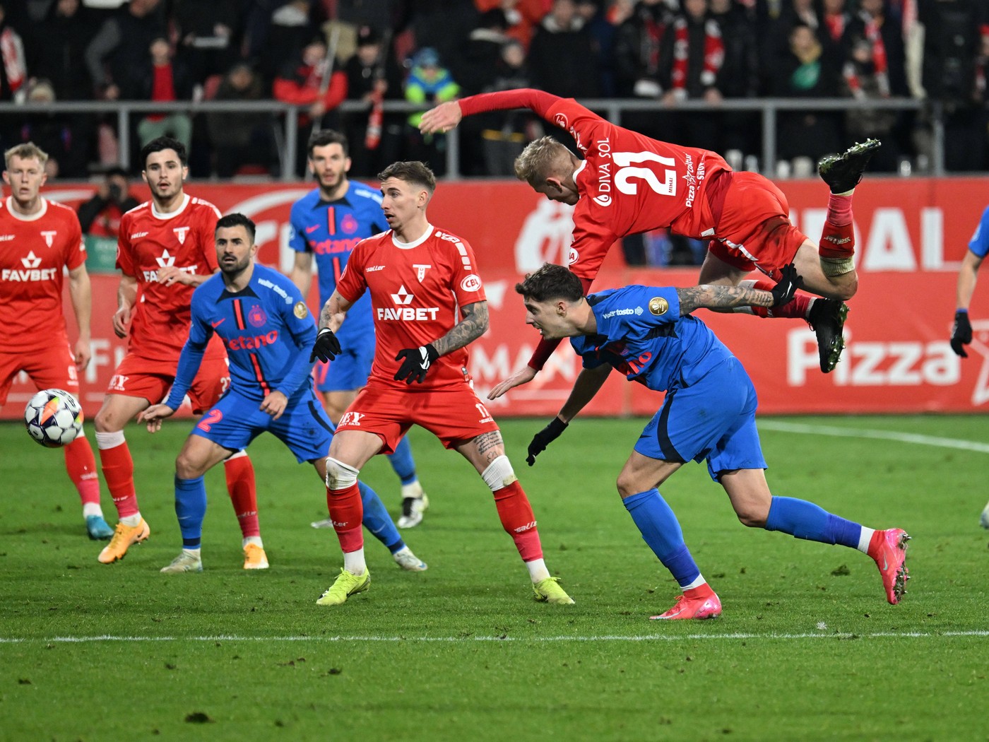 SuperLiga: Lovitură pentru FCSB: de ce David Miculescu nu va putea juca ...