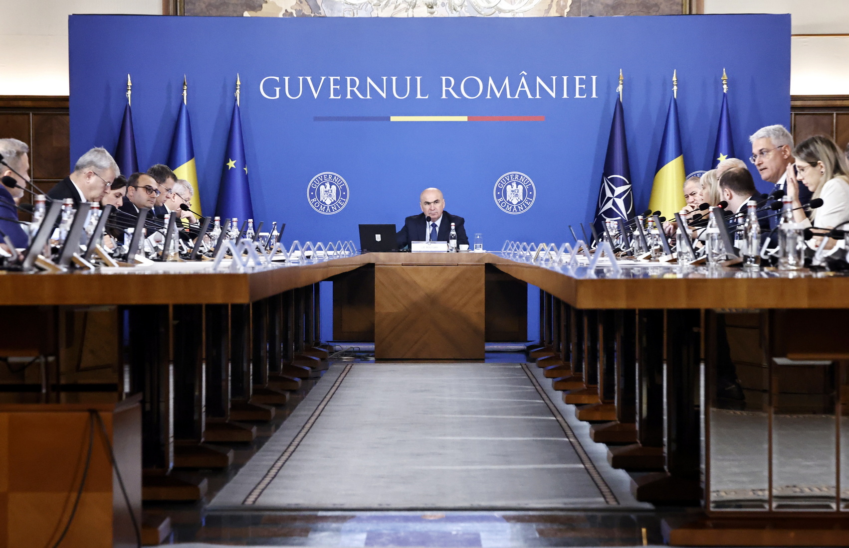 Guvernul a aprobat Ordonanța trenuleț privind impozitele pe 2026. Care ...