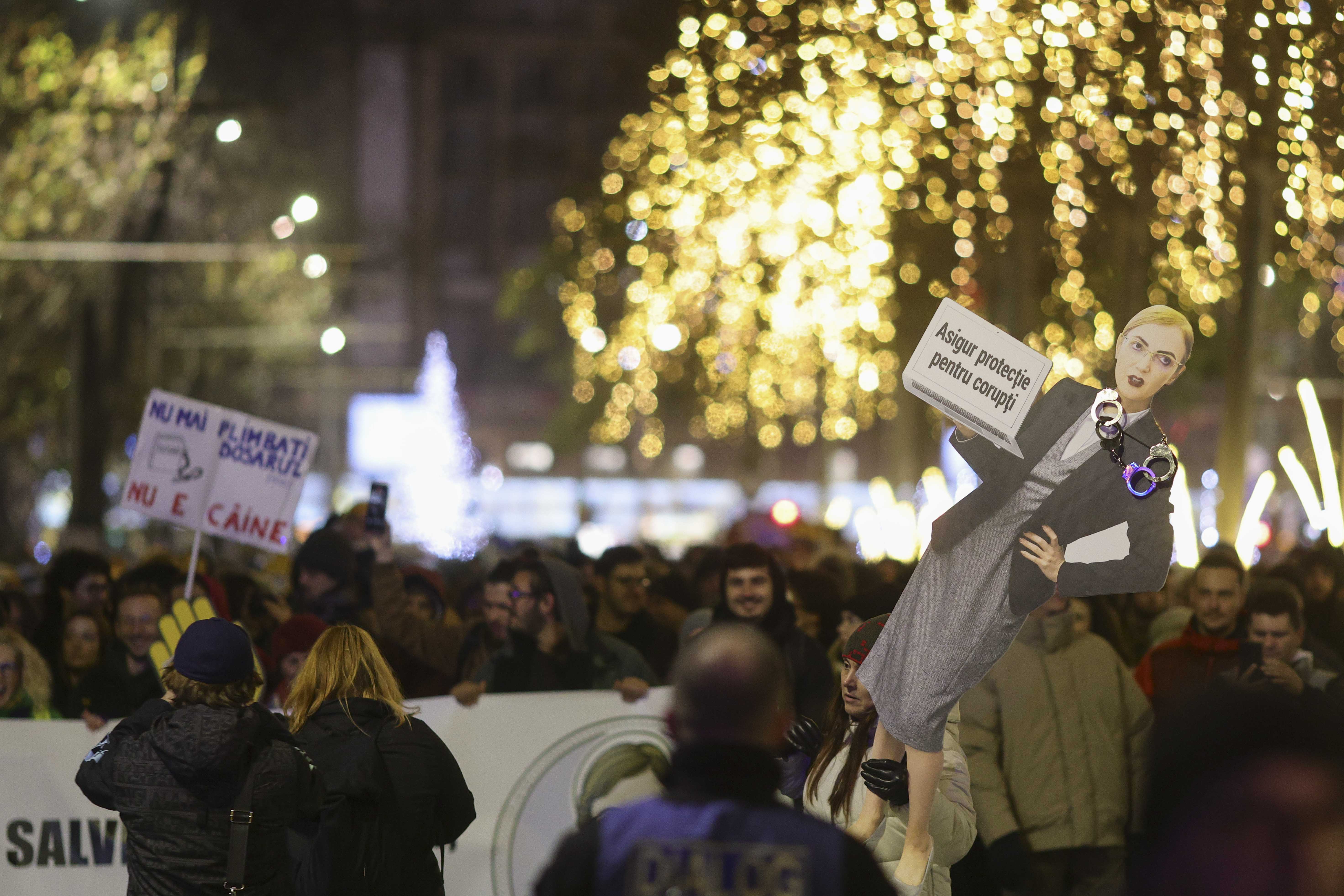 VIDEO Protest în Capitală: 8.000 de oameni au protestat la 4 grade ...