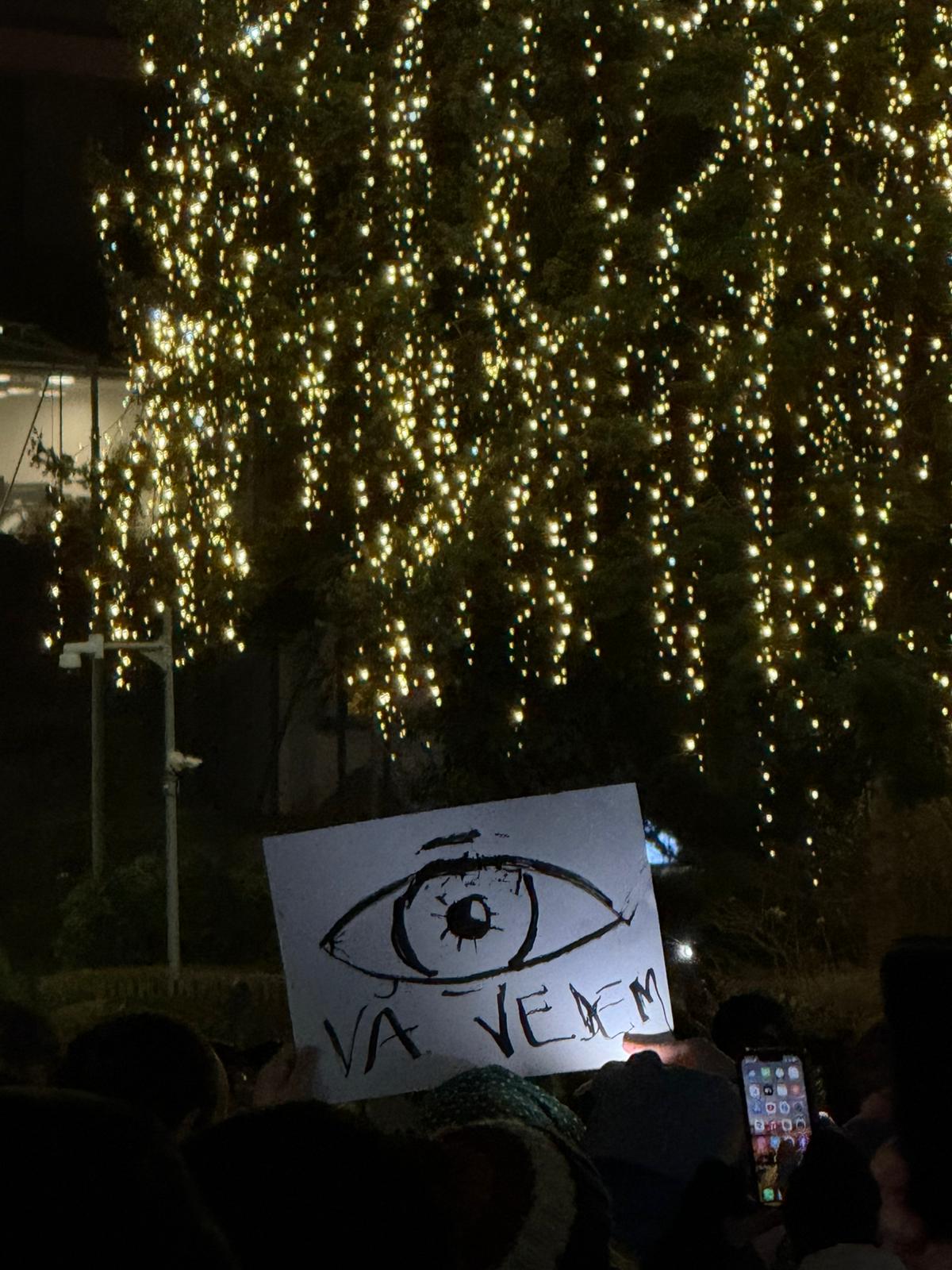 VIDEO Protest în Capitală: 8.000 de oameni au protestat la 4 grade ...