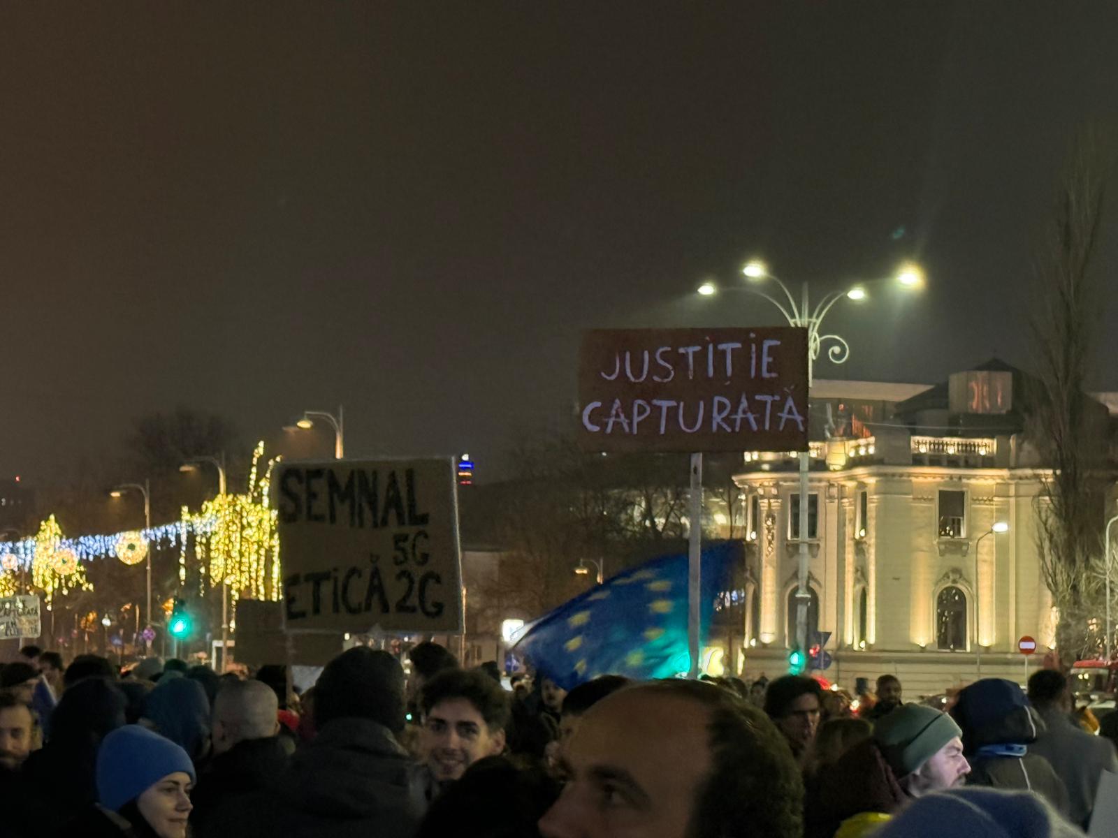 VIDEO Protest în Capitală: 8.000 de oameni au protestat la 4 grade ...