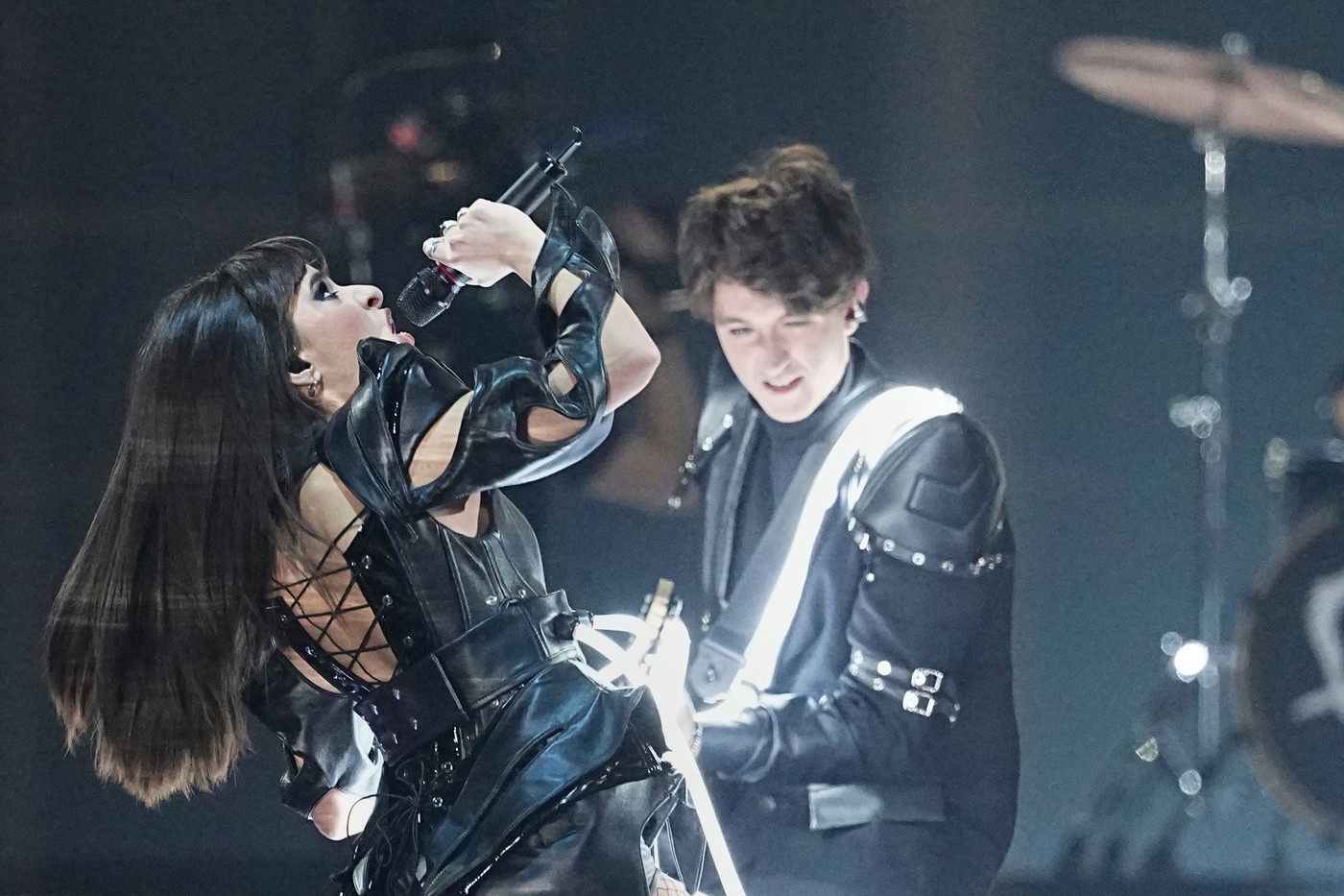 Eurovision 2026. Laude și critici pentru „outsiderul” Alexandra ...