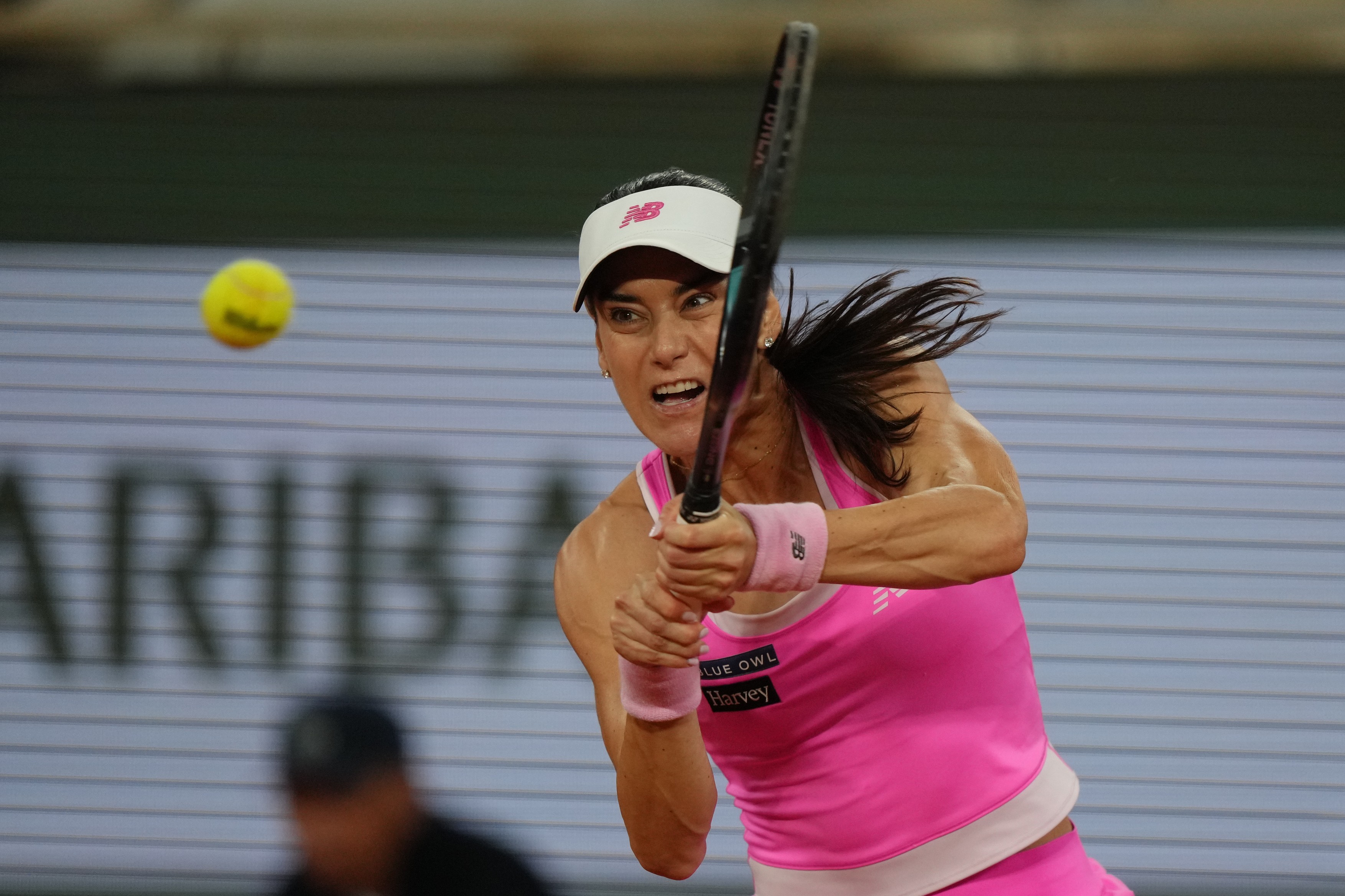 LIVE Sorana Cîrstea, eliminată în sferturi la Roland Garros. Românca a ...